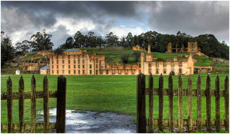Convict Prison: Around 162,000 convicts were transported from Britain ... Convict Prison: Around 162,000 convicts were transported from Britain ...