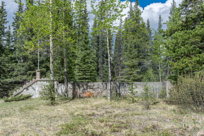 Bankhead, Alberta is also known as the Twenty-Year Town - Abandoned Spaces