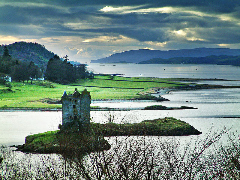 Castle Stalker: the castle from Monty Python and the Holy Grail ...