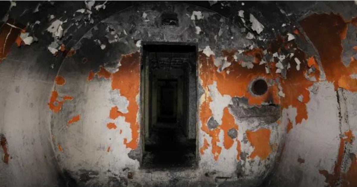 Inside Two Abandoned Cold War Soviet Bunkers In Western Poland ...