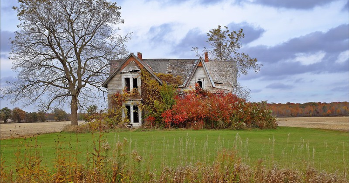 Canada's Most Photographed House To Be Demolished After Owner Loses Appeal