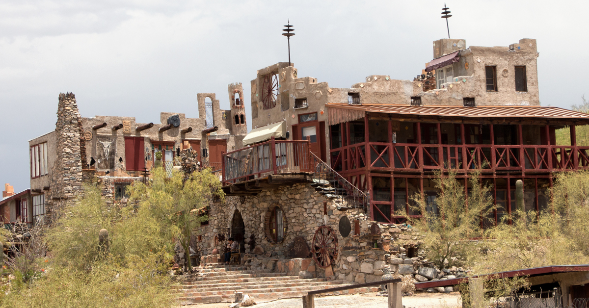 The Touching History of Phoenix, Arizona's Mystery Castle - Abandoned ...