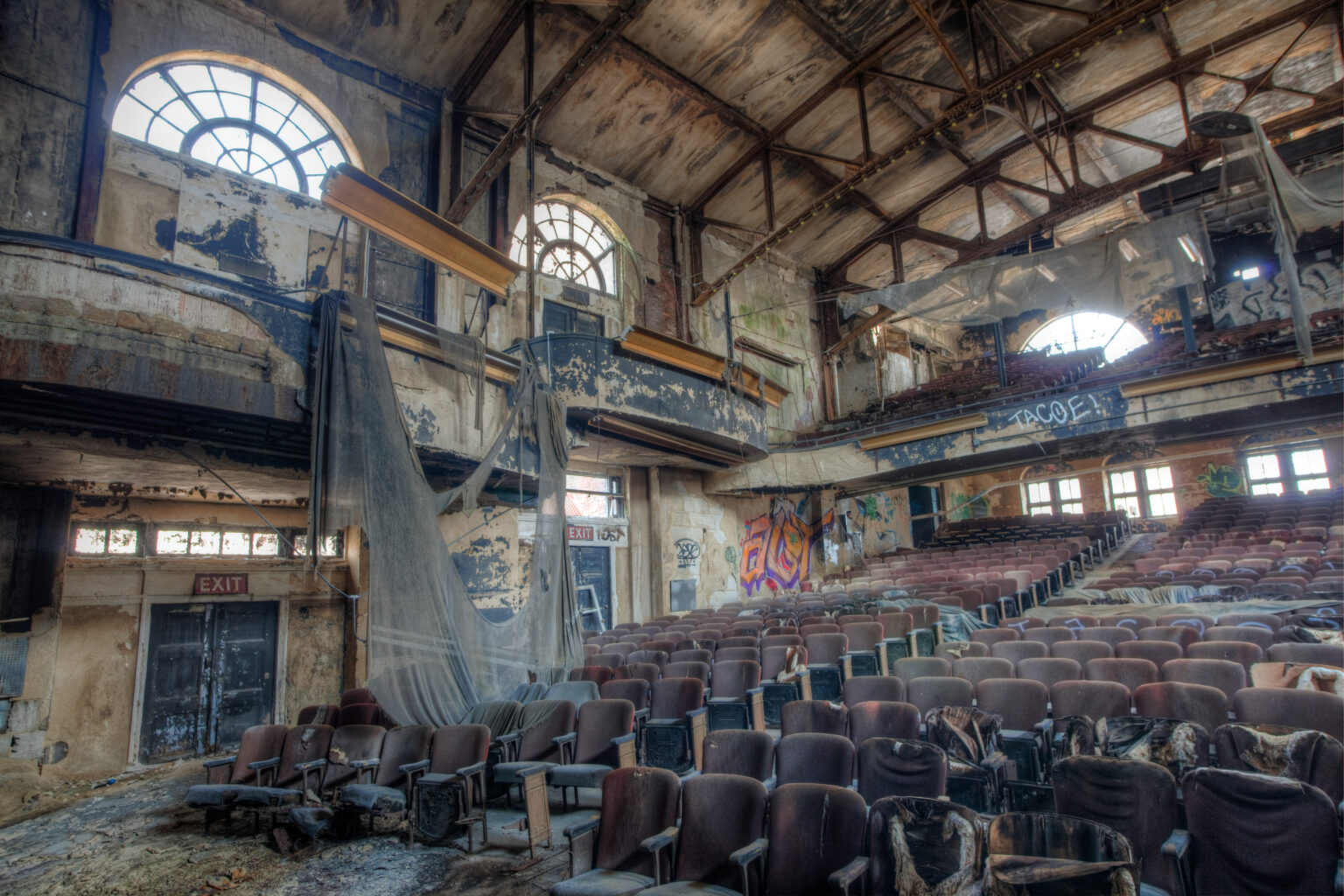Final Curtain Call - Abandoned Movie Theaters Around the World ...